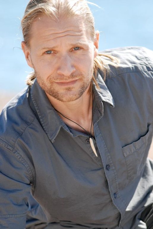 À la découverte de... François Miville-Deschênes - CIEU-FM 94,9, 1061 ...